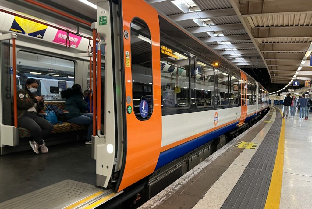 How to Travel on the London Underground with Kids, Teens and Babies ...